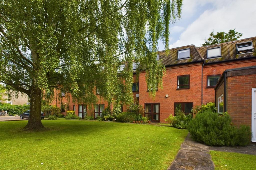 Harvey Goodwin Gardens, Cambridge 1 bed flat for sale - £225,000