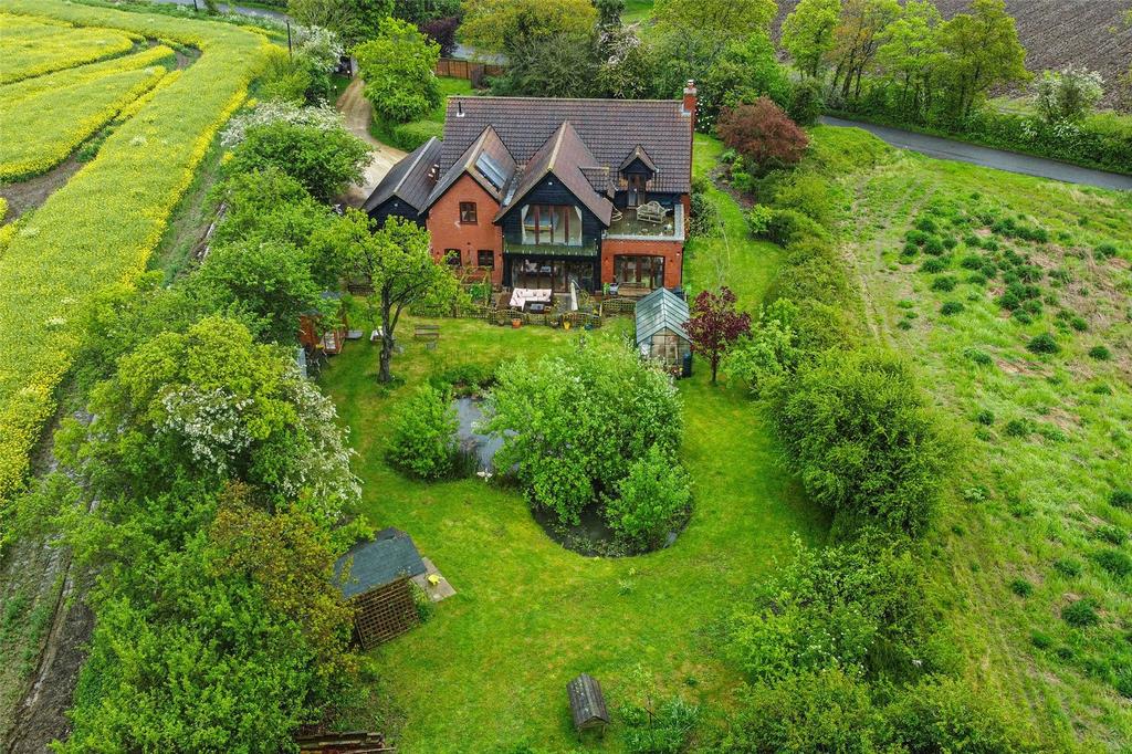 Cretingham, Woodbridge, Suffolk, IP13 5 bed detached house - £1,100,000