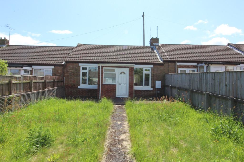 Bethune Avenue, Seaham, County Durham 2 bed terraced bungalow - £675 ...