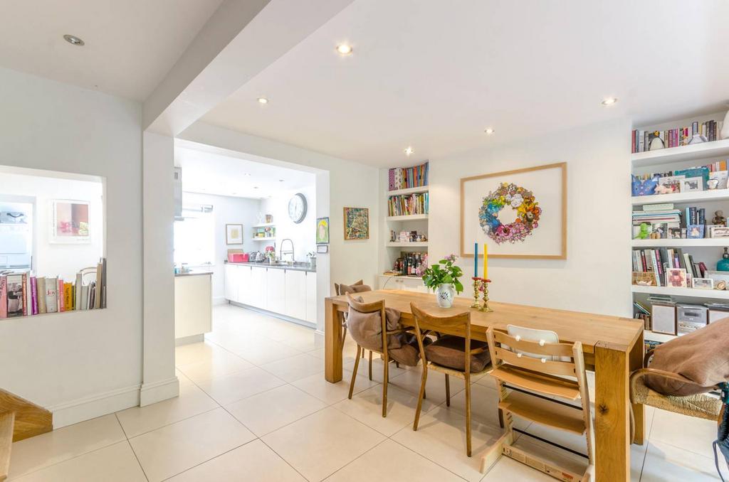 Devonia Road, Islington, London, N1 3 bed terraced house - £8,450 pcm ...