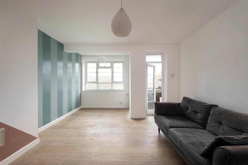 London, London E9 2 bed apartment - £2,250 pcm (£519 pw)