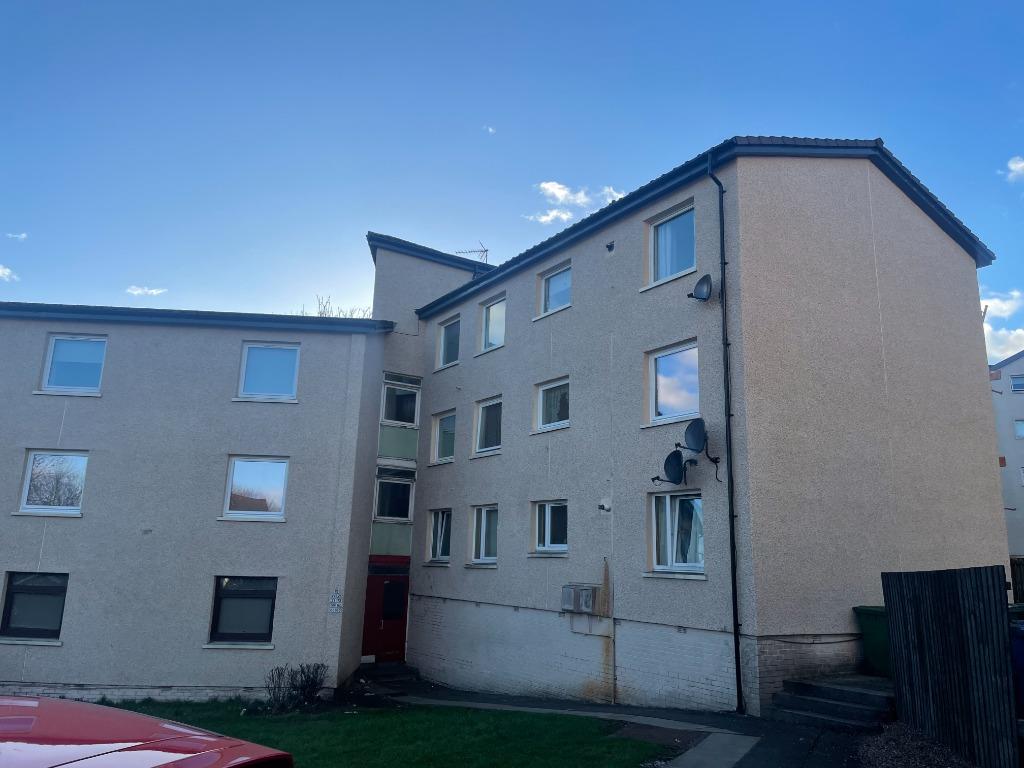 High Street, Bonnybridge, Falkirk, FK4 3 bed flat - £850 pcm (£196 pw)