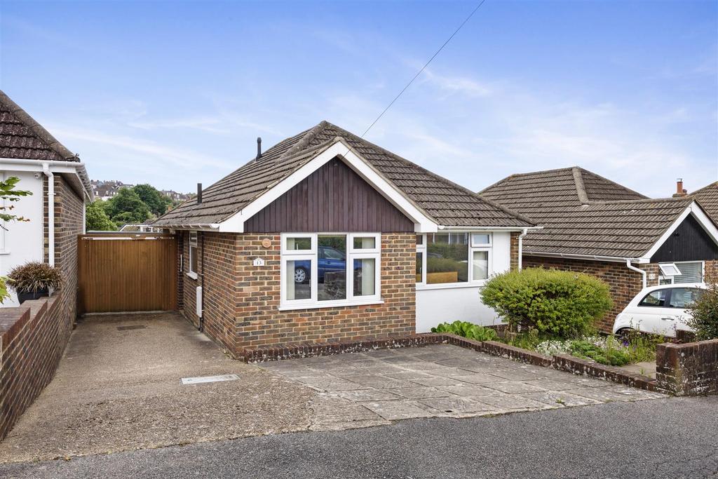 Rustington Road, Patcham, Brighton 2 bed detached bungalow - £375,000
