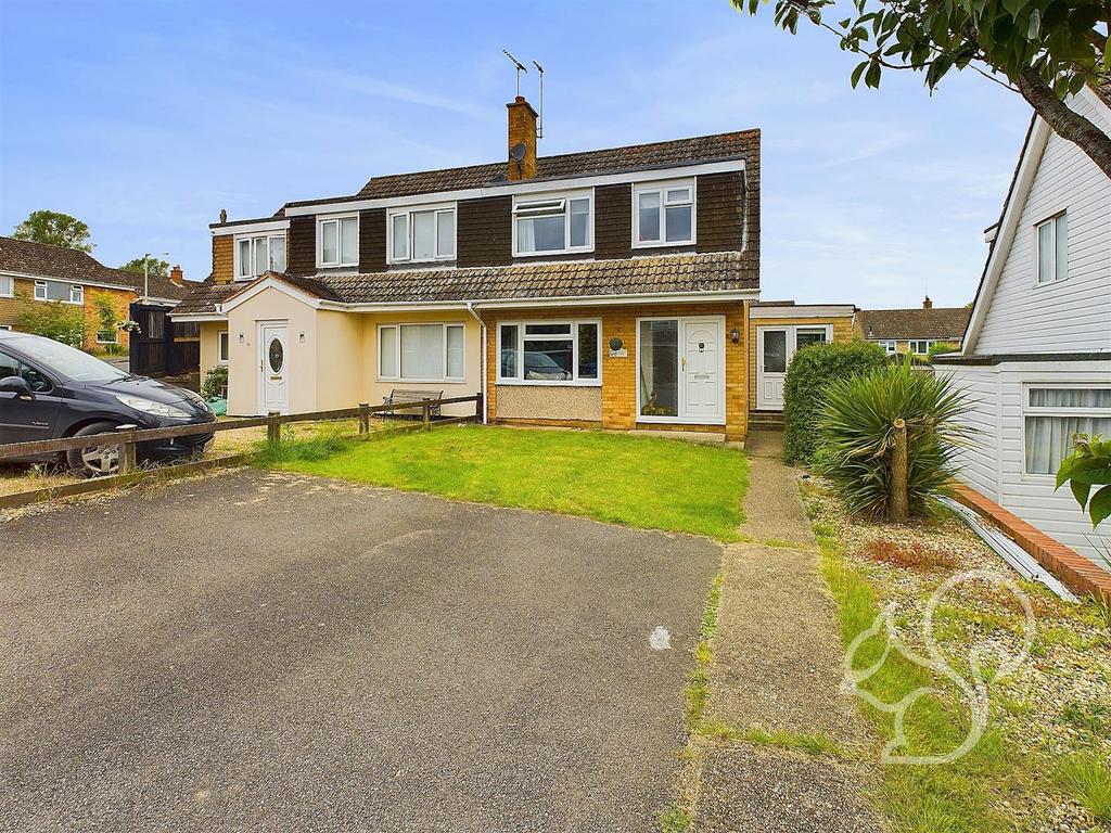 Meadow View Road, Sudbury 3 bed semi-detached house - £280,000
