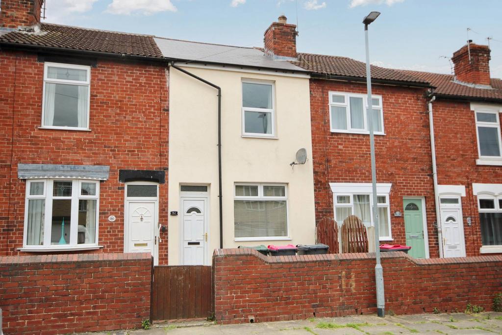 Queen Street, Rotherham S65 2 bed terraced house for sale - £114,950