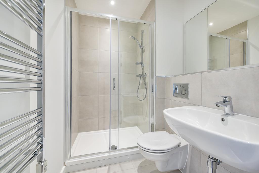 Delta Point, Wellesley Road, Croydon... 1 bed apartment - £1,350 pcm (£ ...