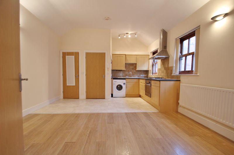 Drury Lane, Rugby CV21 1 bed apartment - £112,000