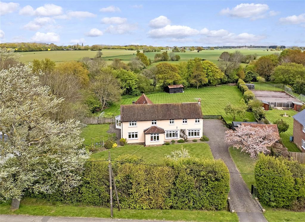 Warehouse Road, Stebbing, Dunmow... 5 bed detached house for sale - £ ...