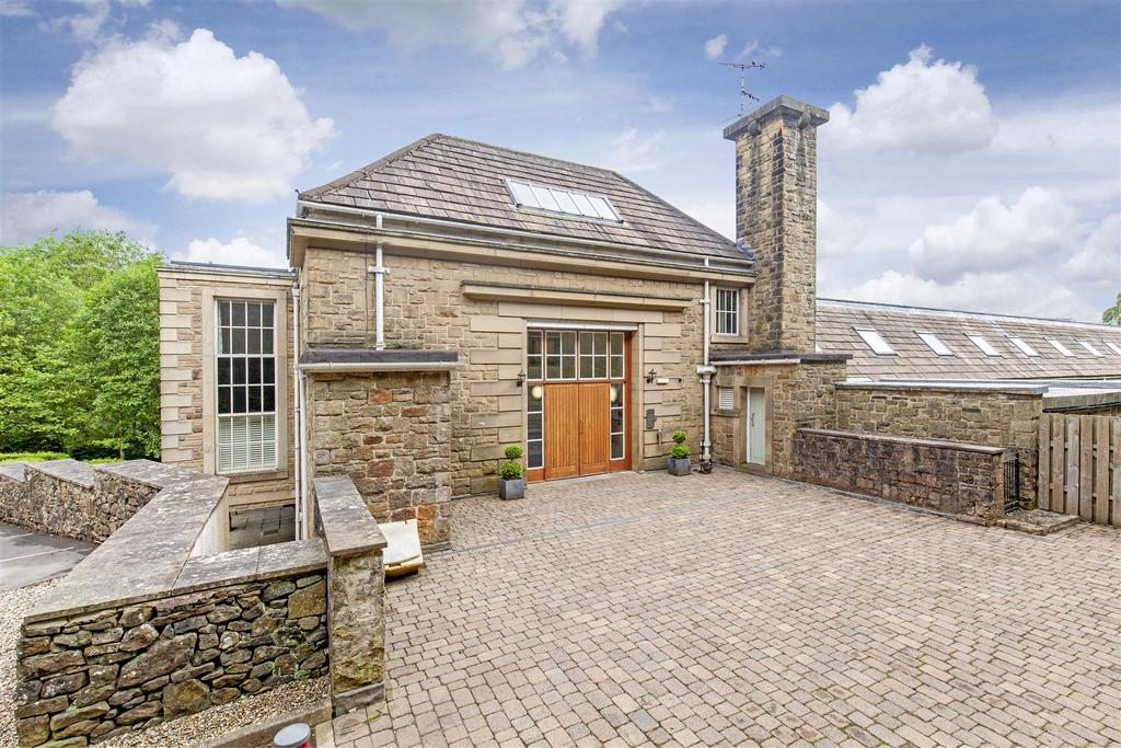 15 Ladybower Lodge, Bamford, Hope... 2 bed apartment for sale - £250,000