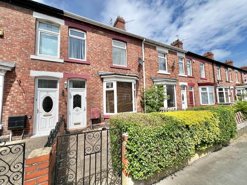 33 Salisbury PlaceBishop... 2 bed terraced house - £90,000