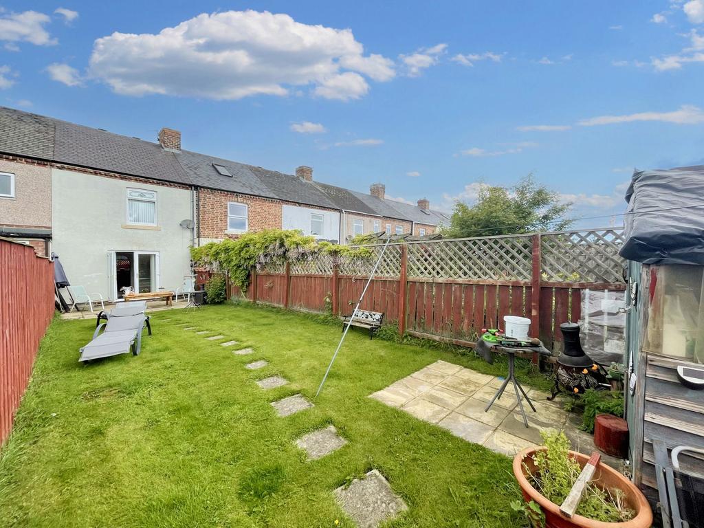 Railway Terrace, Houghton Le Spring DH4 2 bed terraced house for sale ...