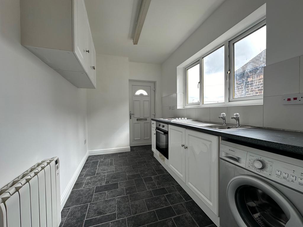 Birches Head Road Stoke On Trent St1 1 Bed Flat £500 Pcm £115 Pw