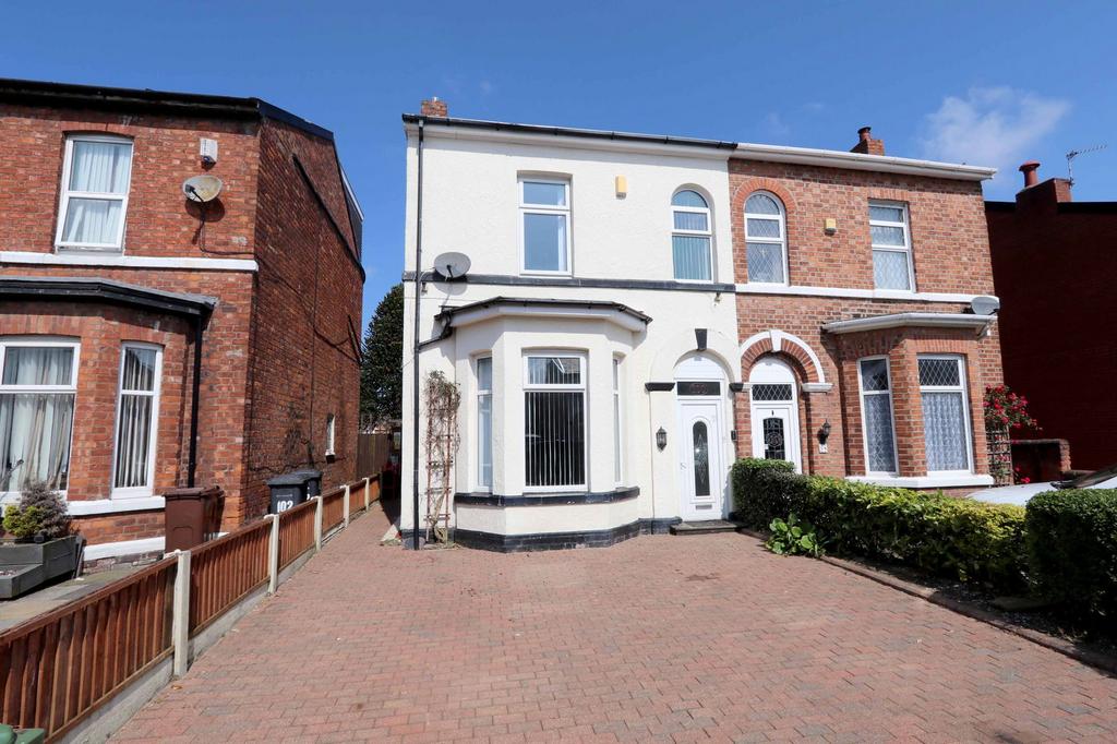 Linaker Street, Southport PR8 4 bed semi-detached house - £240,000