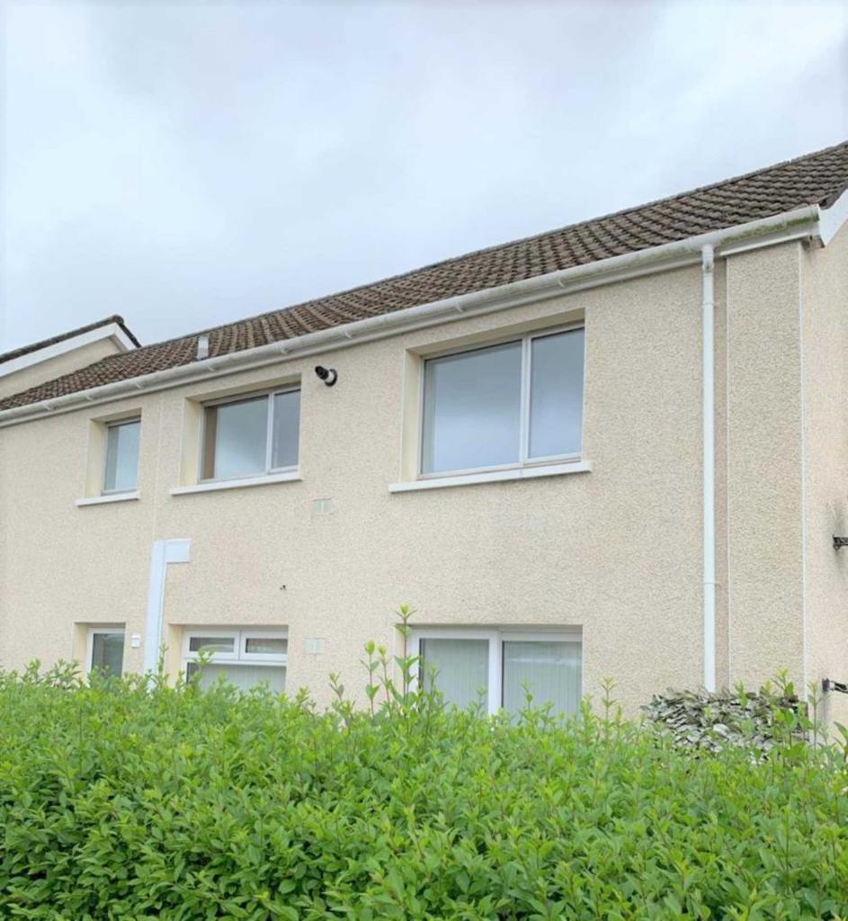 Rigghead, Altonhill KA3 2 bed apartment - £595 pcm (£137 pw)