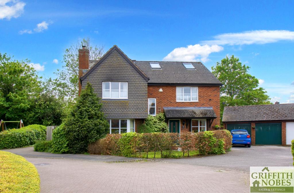 Whitminster, Gloucester GL2 5 bed detached house for sale - £565,000
