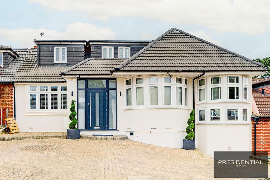 Chigwell IG7 5 bed semi-detached house - £1,000,000