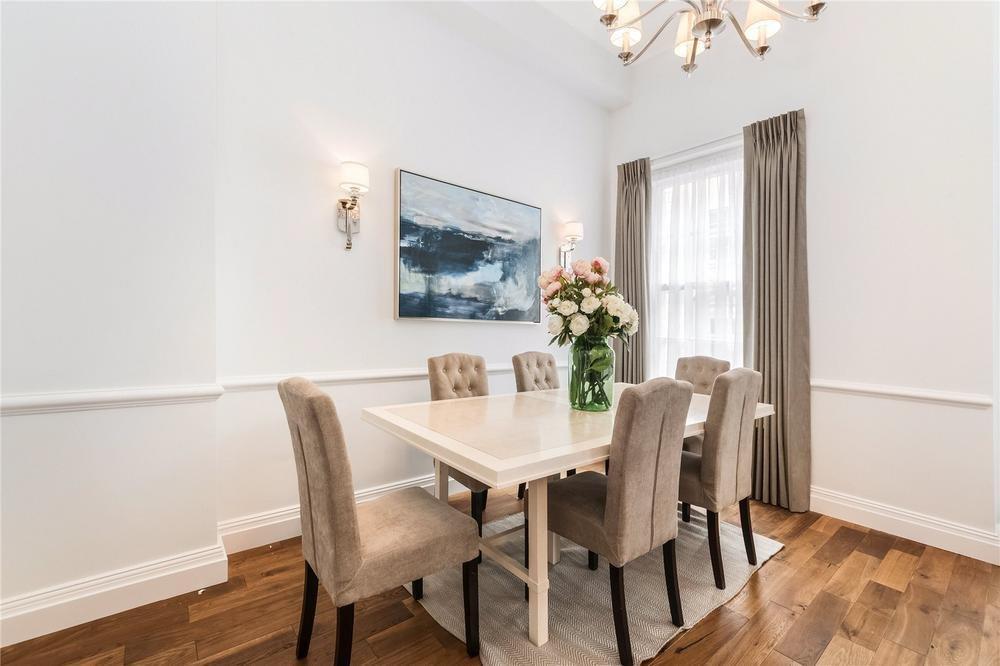 Tilney Street, Mayfair, London 4 bed flat - £7,497 pcm (£1,730 pw)