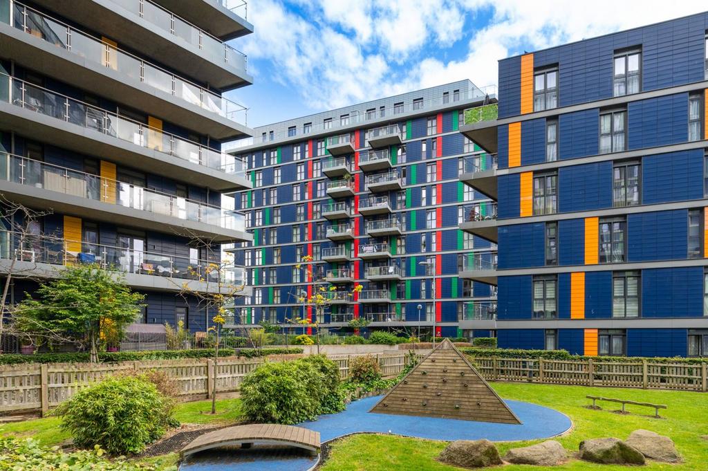 Hatton Road, Alperton, Wembley, HA0 1 bed flat - £330,000