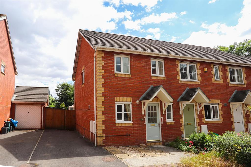 Cwrt Edward, Barry 2 bed end of terrace house - £225,000