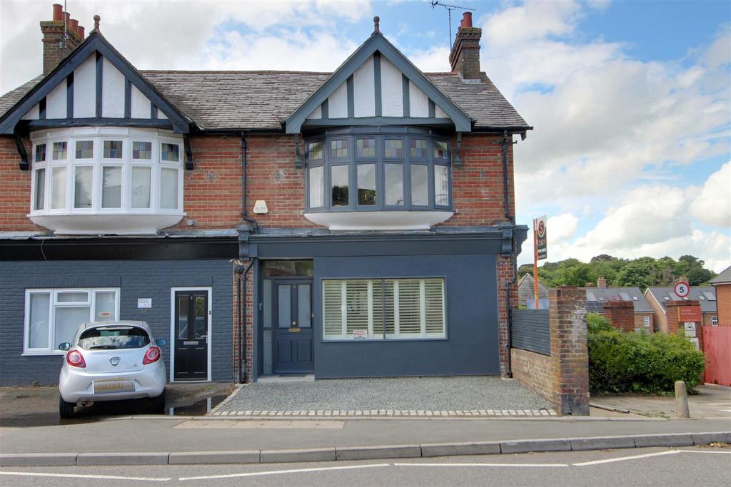 Western Road, Tring 4 bed semi-detached house - £695,000