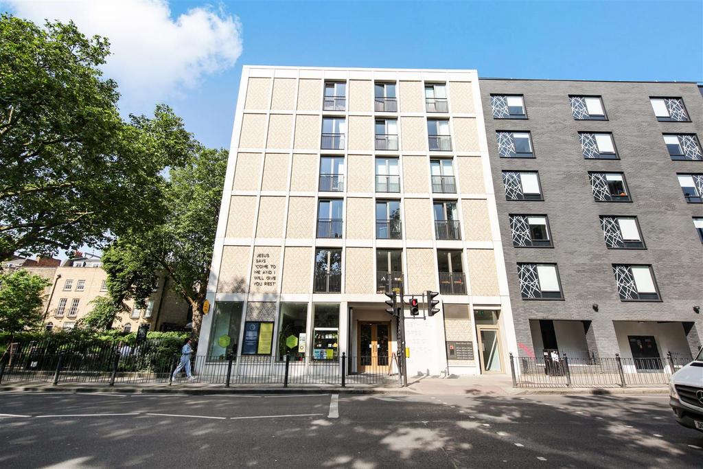 Cambridge Heath Road, London E2 Office to rent - £1,700 pcm (£392 pw)