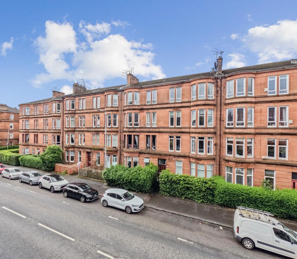 Minard Road, Flat 0/1, Shawlands... 2 bed flat - £169,000