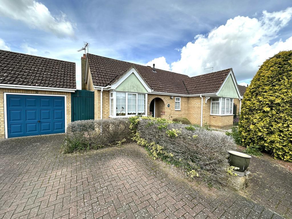 St. Johns Road, Ely, Cambridgeshire 3 bed bungalow - £450,000
