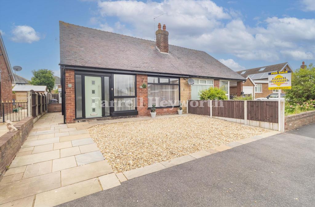 Digham Avenue, Blackpool FY2 3 bed semi-detached house - £220,000