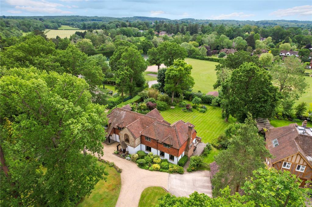 Woodland Drive, East Horsley... 5 bed detached house for sale - £2,995,000