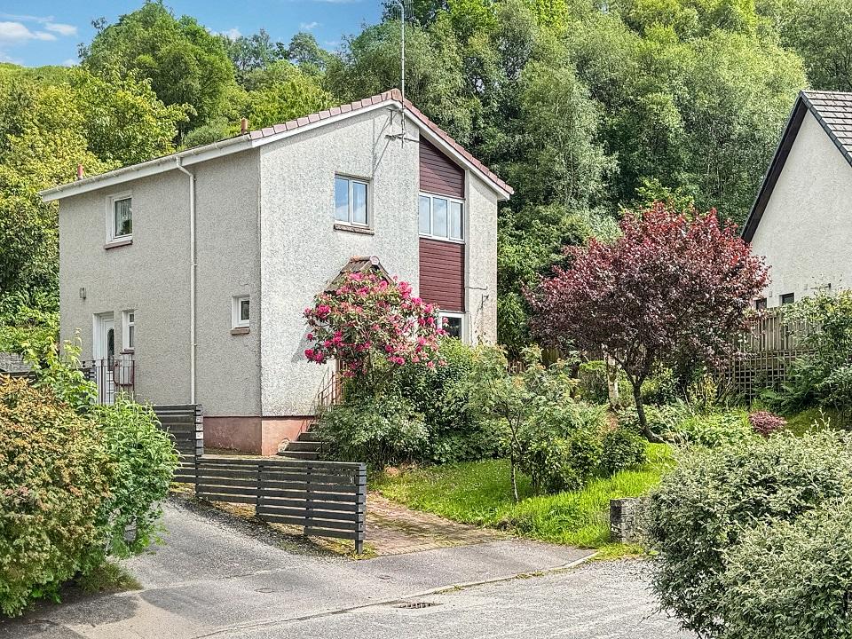7 Aray Gardens, Oban, Argyll, PA34... 3 bed detached house - £249,950