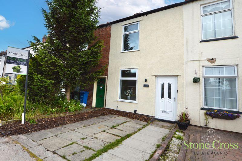 St. Helens Road, Leigh, WN7 3PQ 2 bed terraced house - £139,950