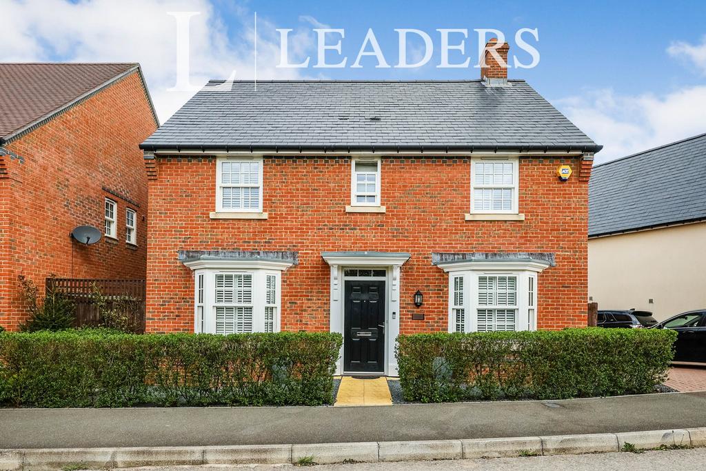 Plant Farm Crescent, Waterlooville 4 bed detached house to rent - £ ...