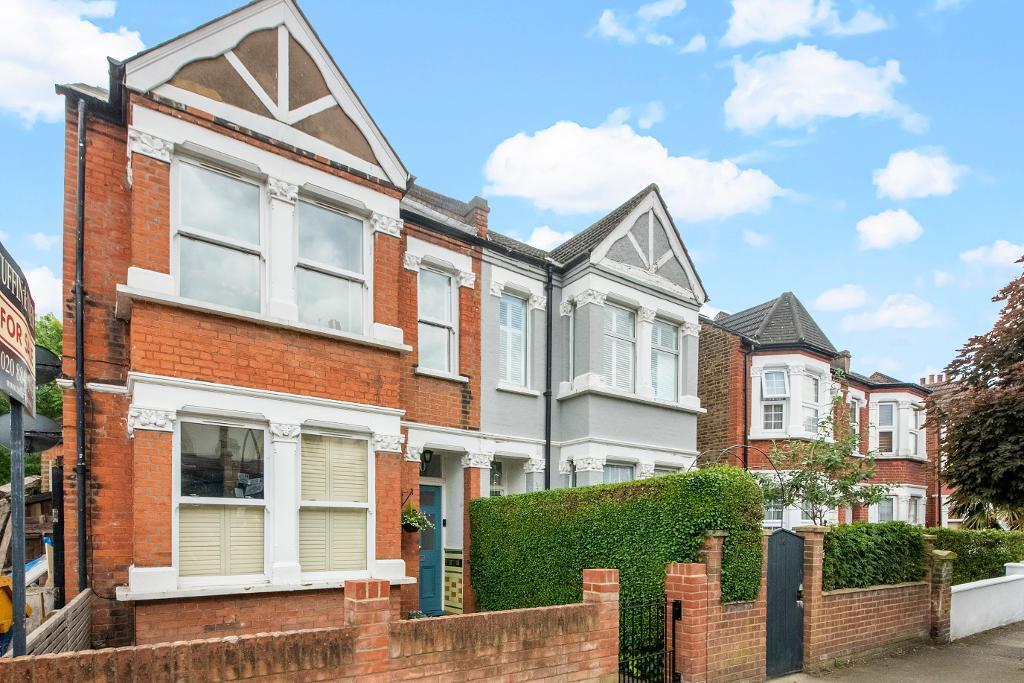 Oaklands Road, Hanwell, London, W7 1HS 3 bed maisonette for sale - £625,000