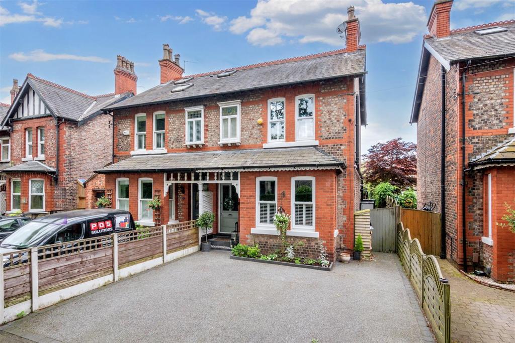 Brookfield Avenue, Timperley, Altrincham 3 bed semi-detached house - £ ...
