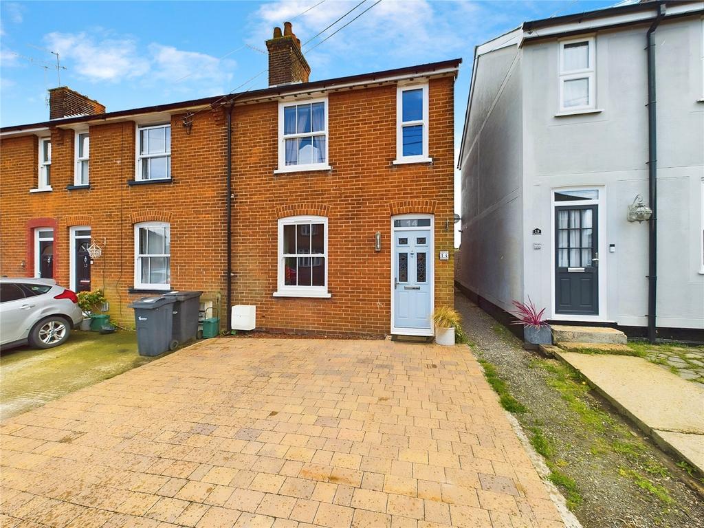 Guithavon Road, Witham, Essex, CM8 3 bed end of terrace house for sale ...