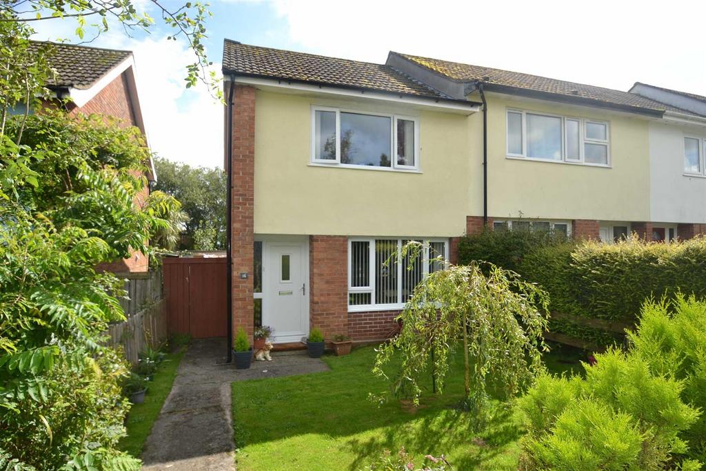 Burton Way, Llanfaes 2 bed end of terrace house - £125,000