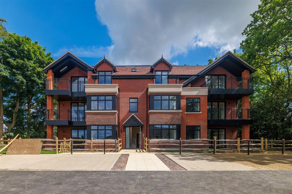 Landscape Road, Warlingham CR6 1 bed apartment - £395,000