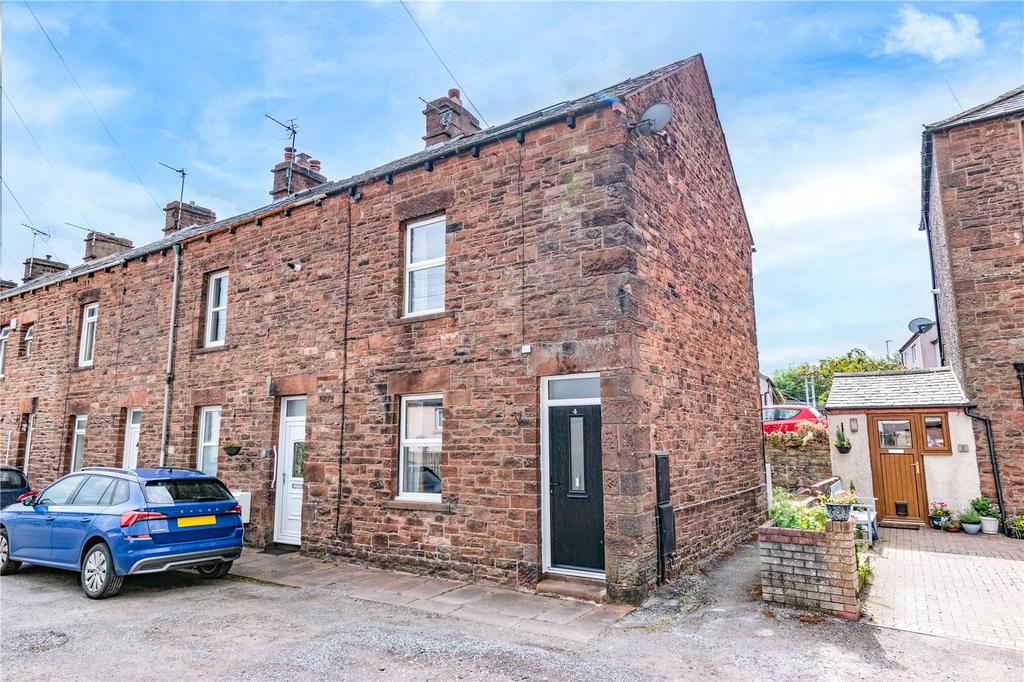 Mill Terrace, Cumbria CA11 3 bed end of terrace house - £145,000