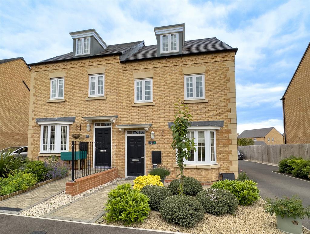 Heron Drive Witney Oxfordshire Ox28 3 Bed Semi Detached House For