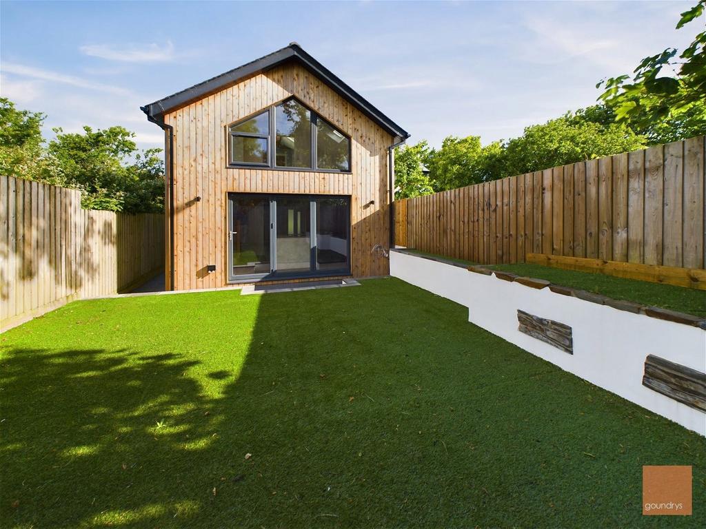 Goonbell, St Agnes, TR5 0PH 4 bed detached house - £2,000 pcm (£462 pw)
