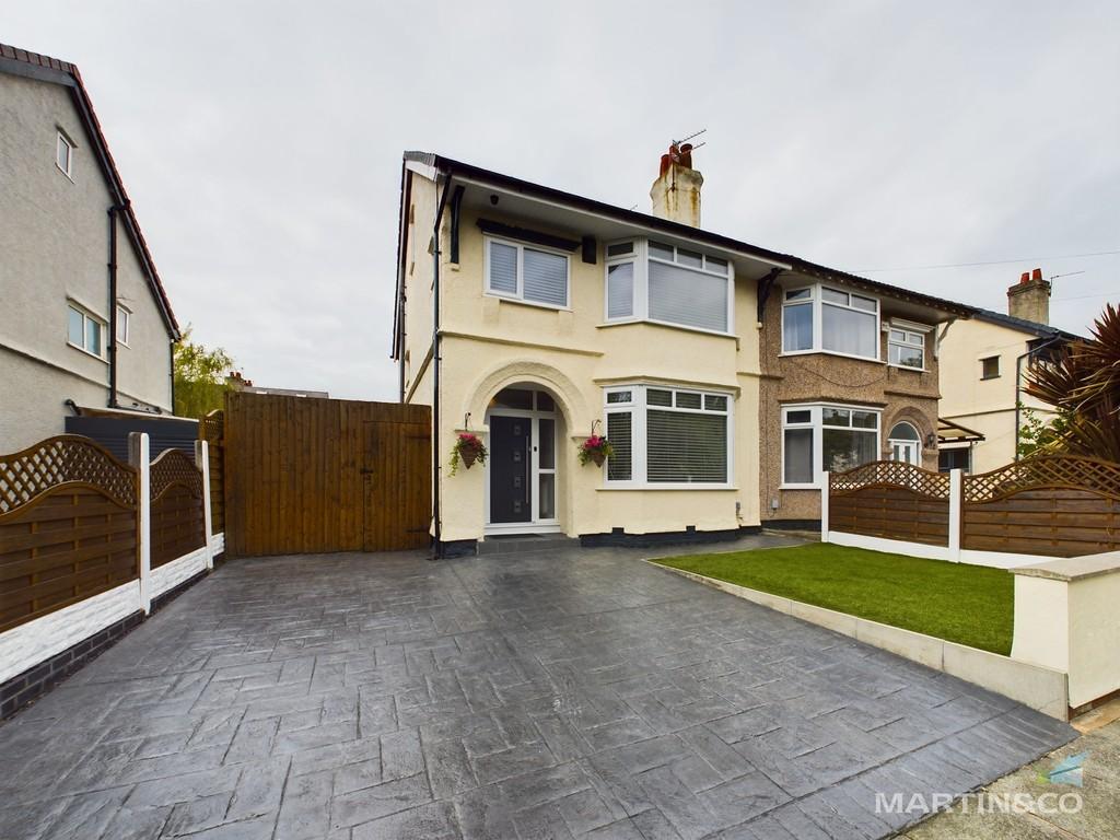 Ffrancon Drive, Wirral CH63 4 bed semi-detached house - £340,000