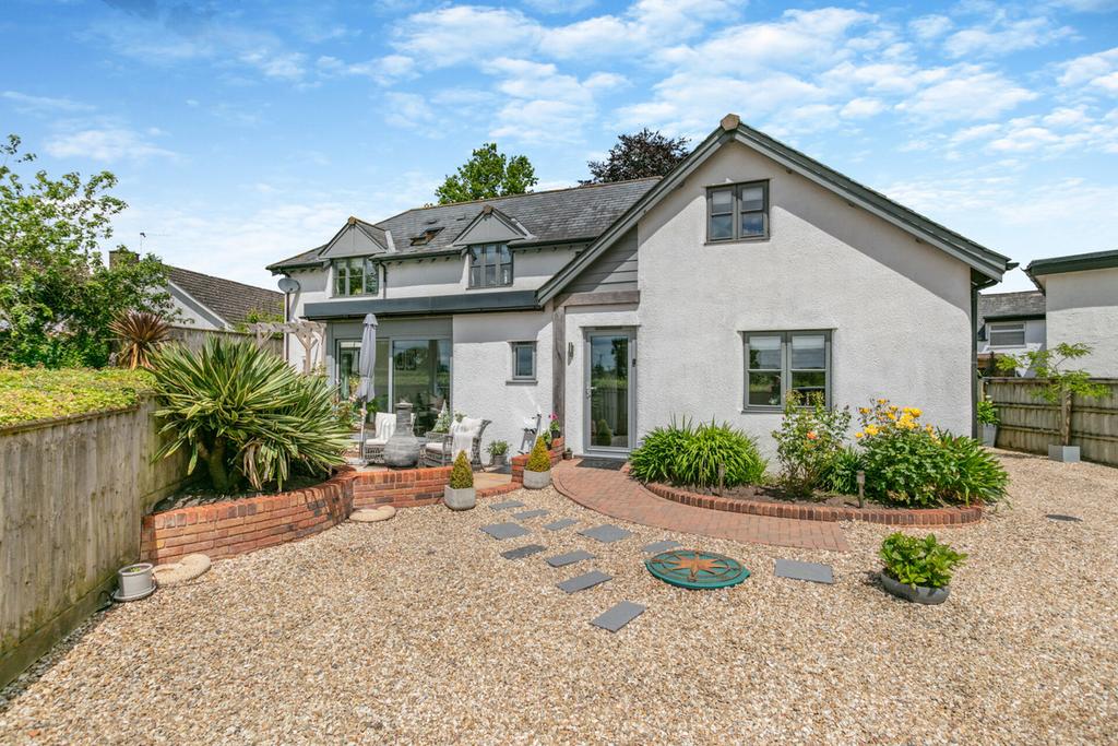 Talaton, East Devon, EX5 5 bed detached house - £925,000