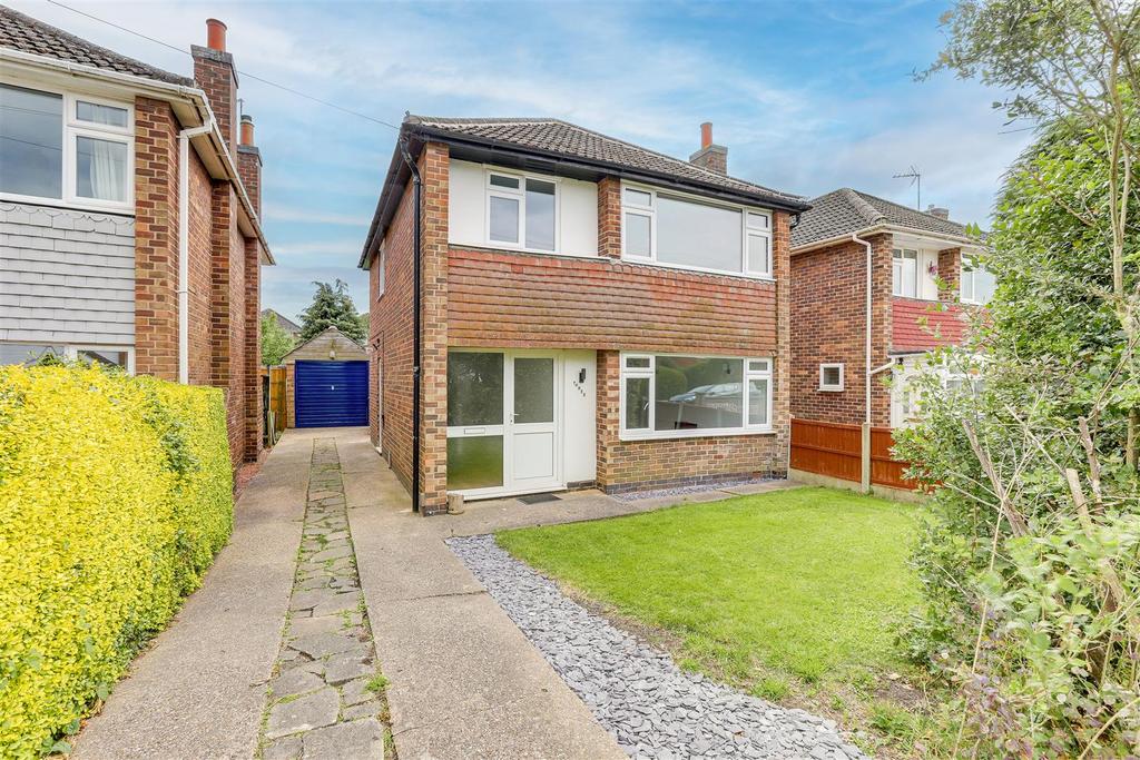 Grove Road, Bingham NG13 3 bed detached house - £1,100 pcm (£254 pw)