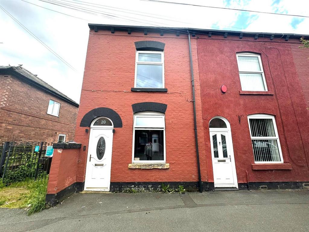 Miriam Street, Failsworth, Manchester 2 bed townhouse - £175,000