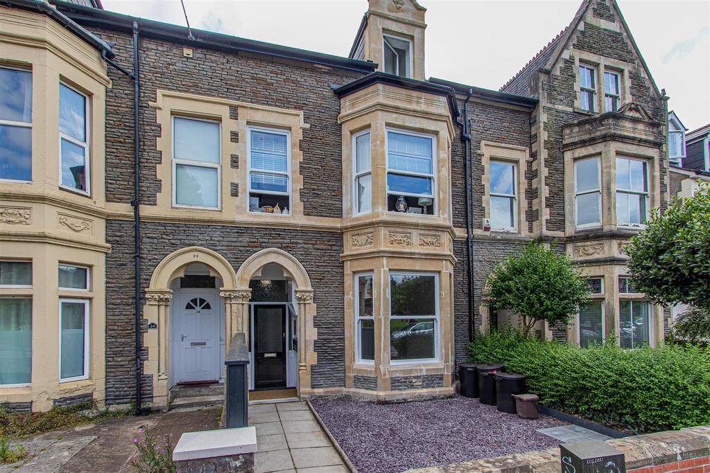Penhill Road, Cardiff CF11 2 bed flat - £1,300 pcm (£300 pw)