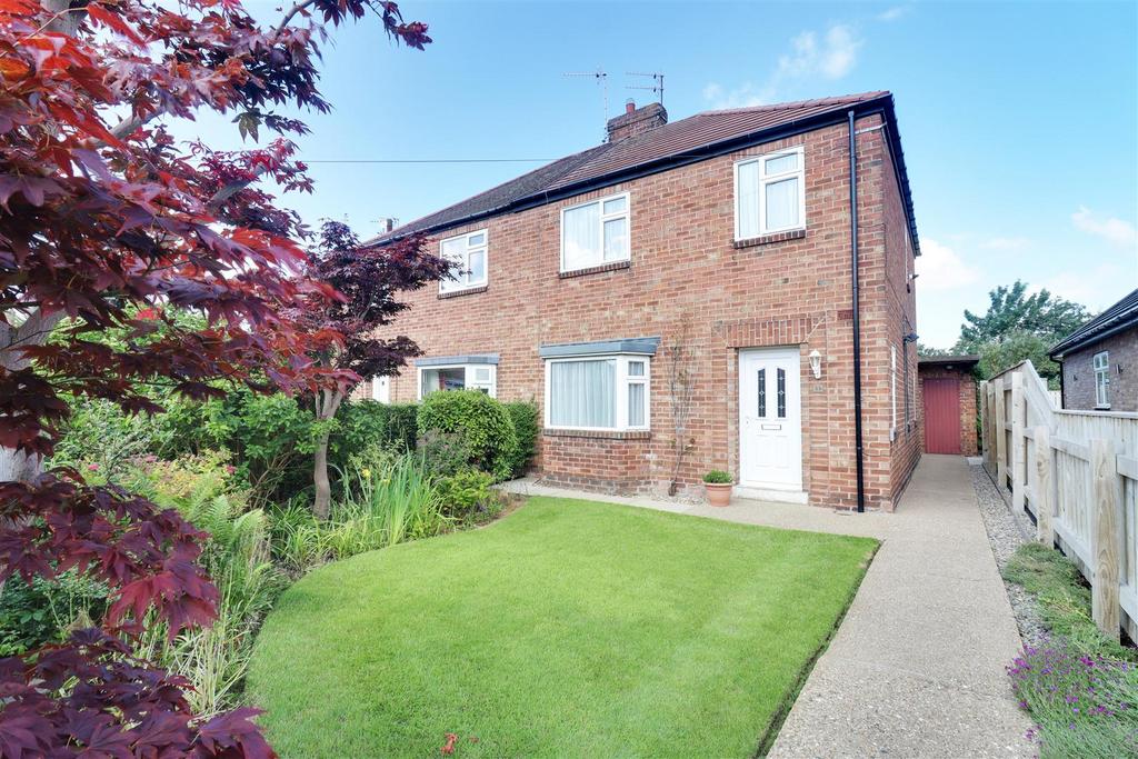 Northolme Crescent, Hessle 3 bed semi-detached house - £165,000