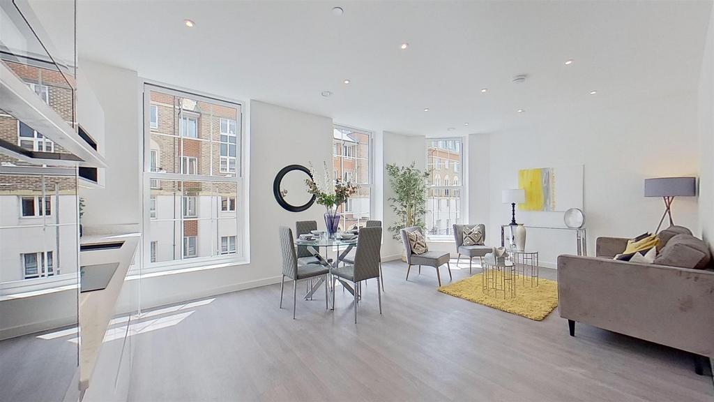 Queen Street, Ramsgate 1 bed flat - £250,000