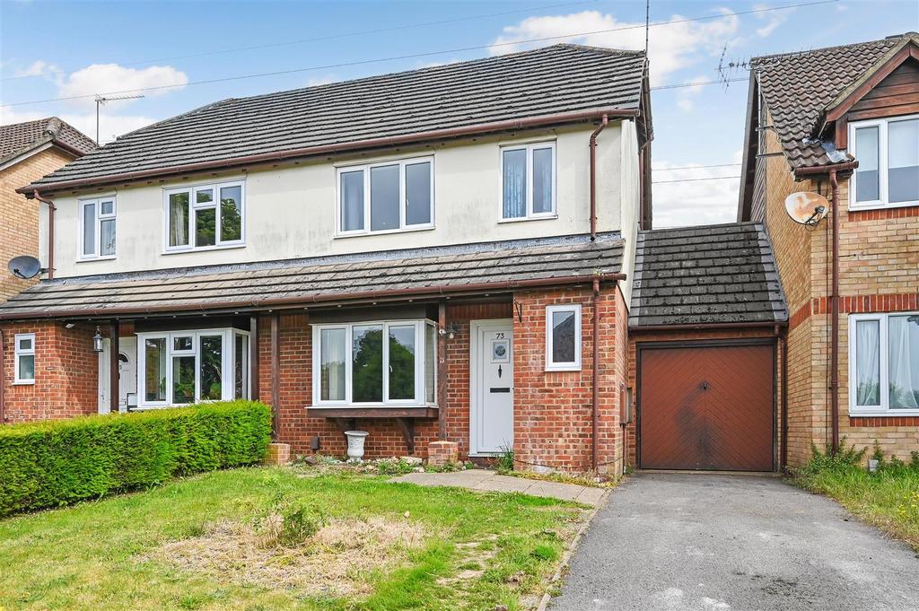 Swallowfields, Andover 3 bed semi-detached house - £290,000