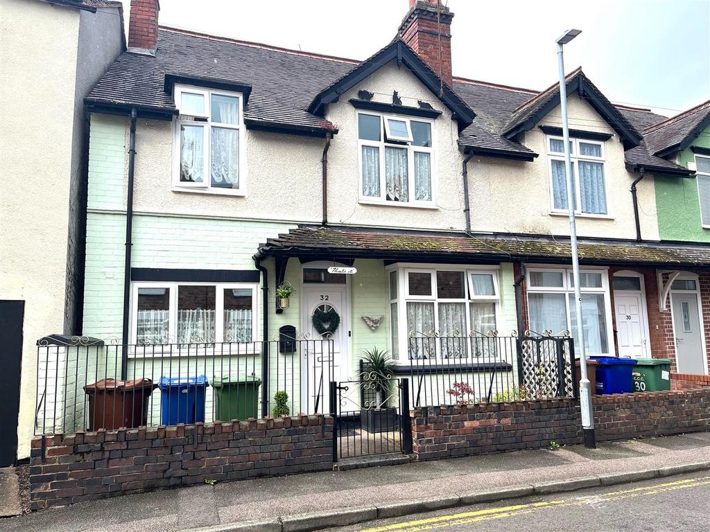 Bow Street, Rugeley 3 bed terraced house for sale - £190,000