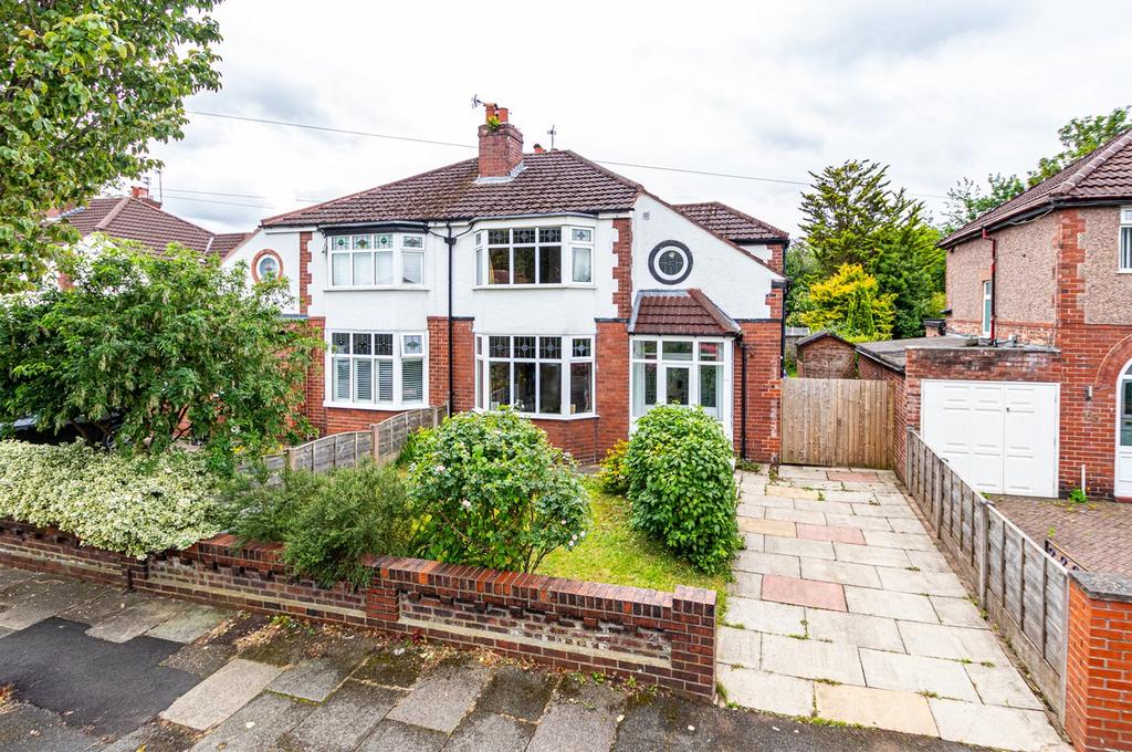 Cumberland Road, Urmston, Manchester... 3 bed semi-detached house - £ ...